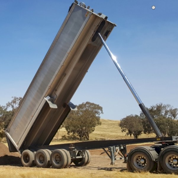 2008 Tefco 30ft Chassis Tipper | Farm Tender