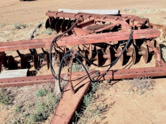 International Offset Disc Plough & Tillage Equipment for Sale | Farm Tender