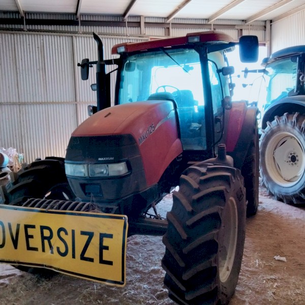 Case MXU 125 Tractor | Farm Tender
