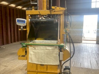 Woolpresses - Hydraulic Wool Press for Sale | TPW | Farm Tender