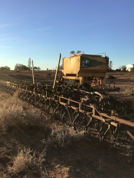 Ryan Superseeder | Farm Tender