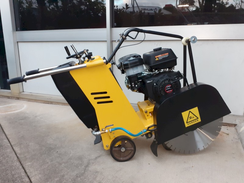 Kusing 15HP Concrete Cutter / Roadsaw 16" - 20" #MF220-2 | Farm Tender