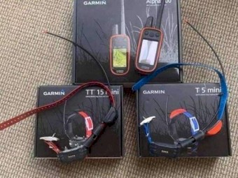 Garmin Alpha 100 with tt15 collars and chargers. | Farm Tender