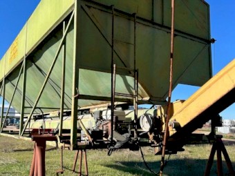 Turner Grouper Bin / Seed & Fertiliser Hopper with Honda-Powered ...